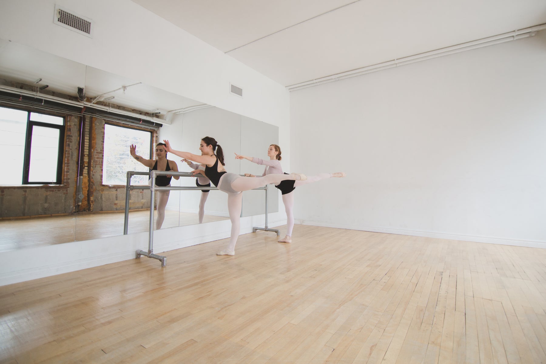 Dance Gear Etc. Dance Shoes Dancewear Ballet Jazz Tap Pointe